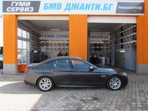 Фотосесия: БМВ F10 с различни комплекти оригинални джанти БМВ | БМВ ...